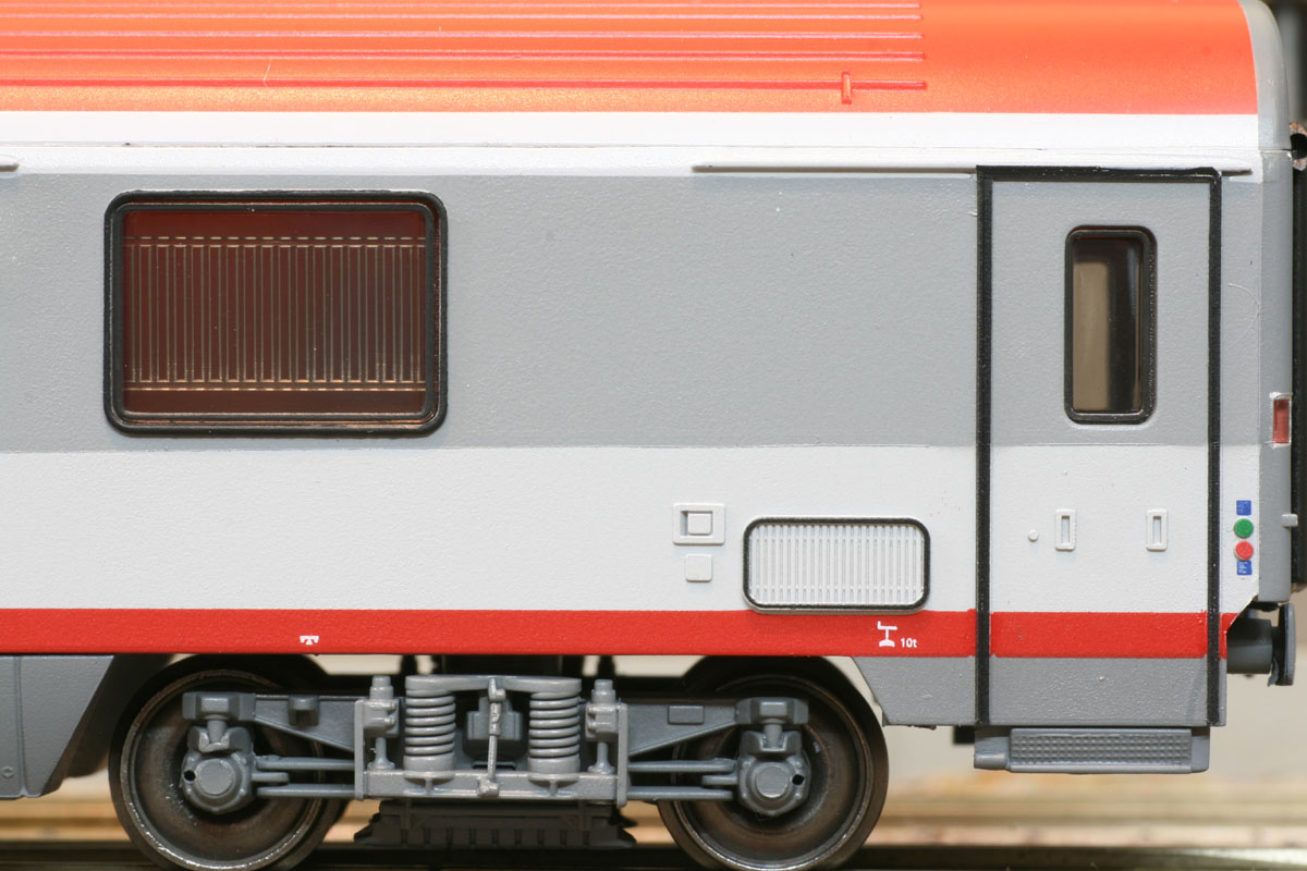ACME 52650 ADbmpsz “upgrade” der ÖBB Ep V