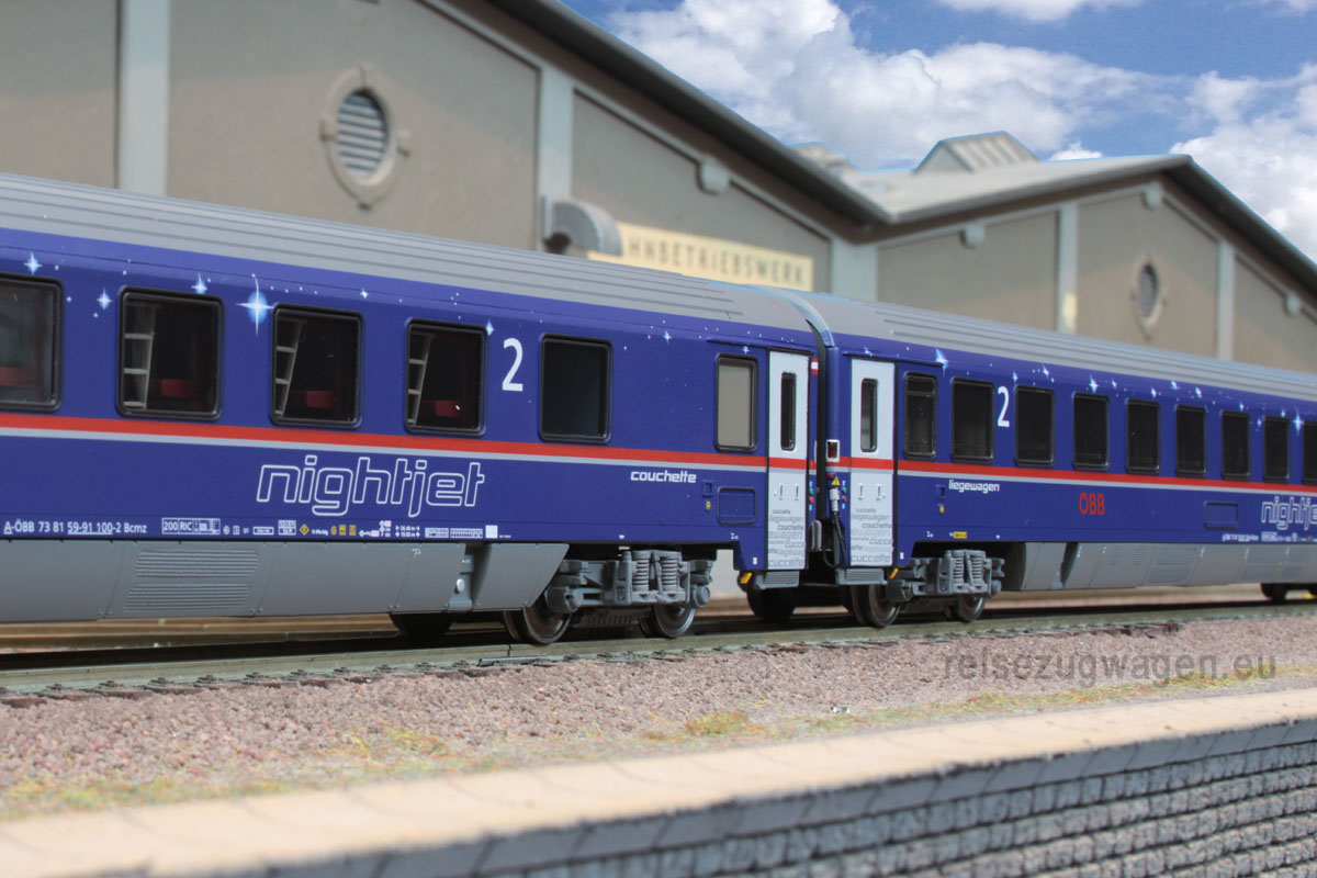 Reisezugwagen im Modell und Vorbild