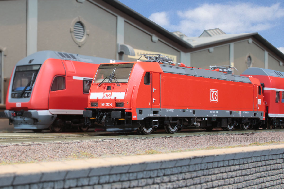 Reisezugwagen im Modell und Vorbild