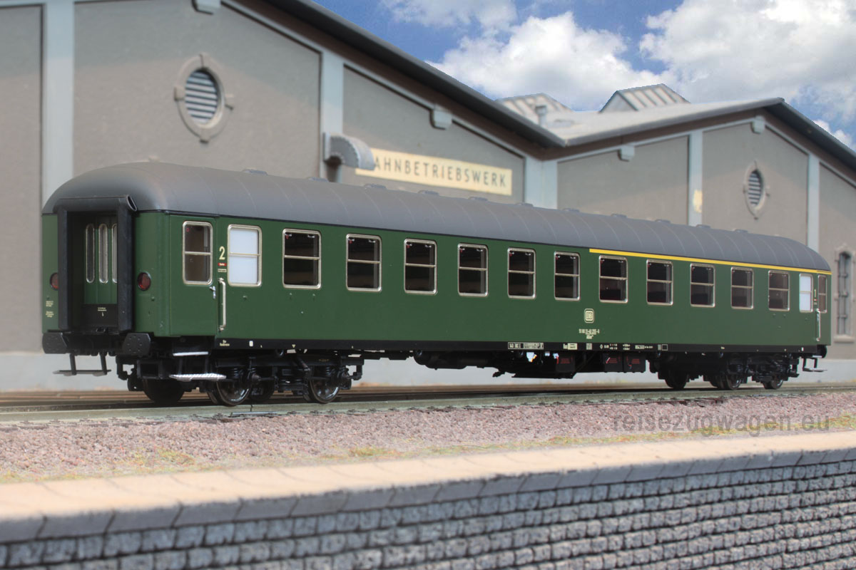 Brawa 58085 ABüm 223 1./2. Klasse Schnellzugwagen der DB Ep IVa