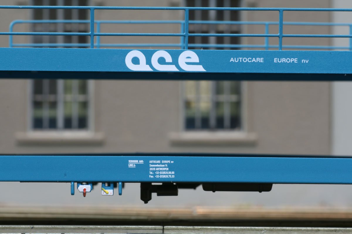 LS 32106 Set Laaerss “ACE Autocare”