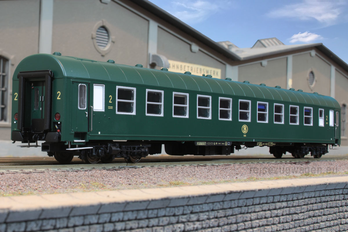 LS 42083 Set Liegewagen Bc (Typ I5) der SNCB, Ep III