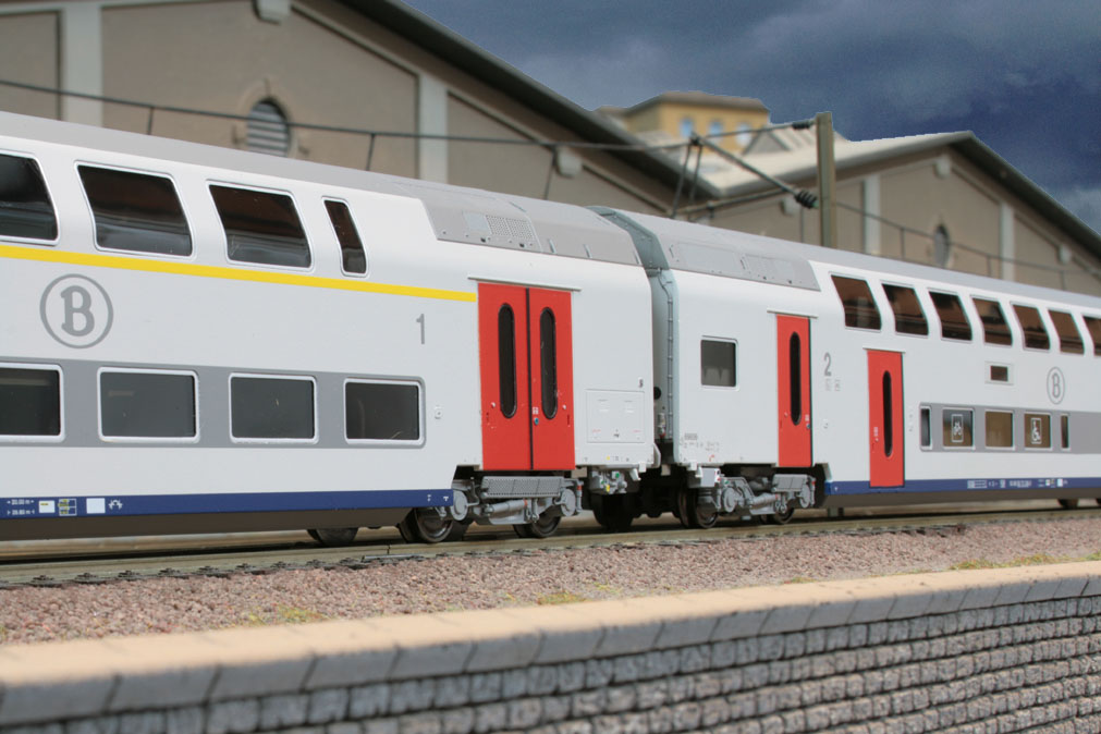 Reisezugwagen im Modell und Vorbild