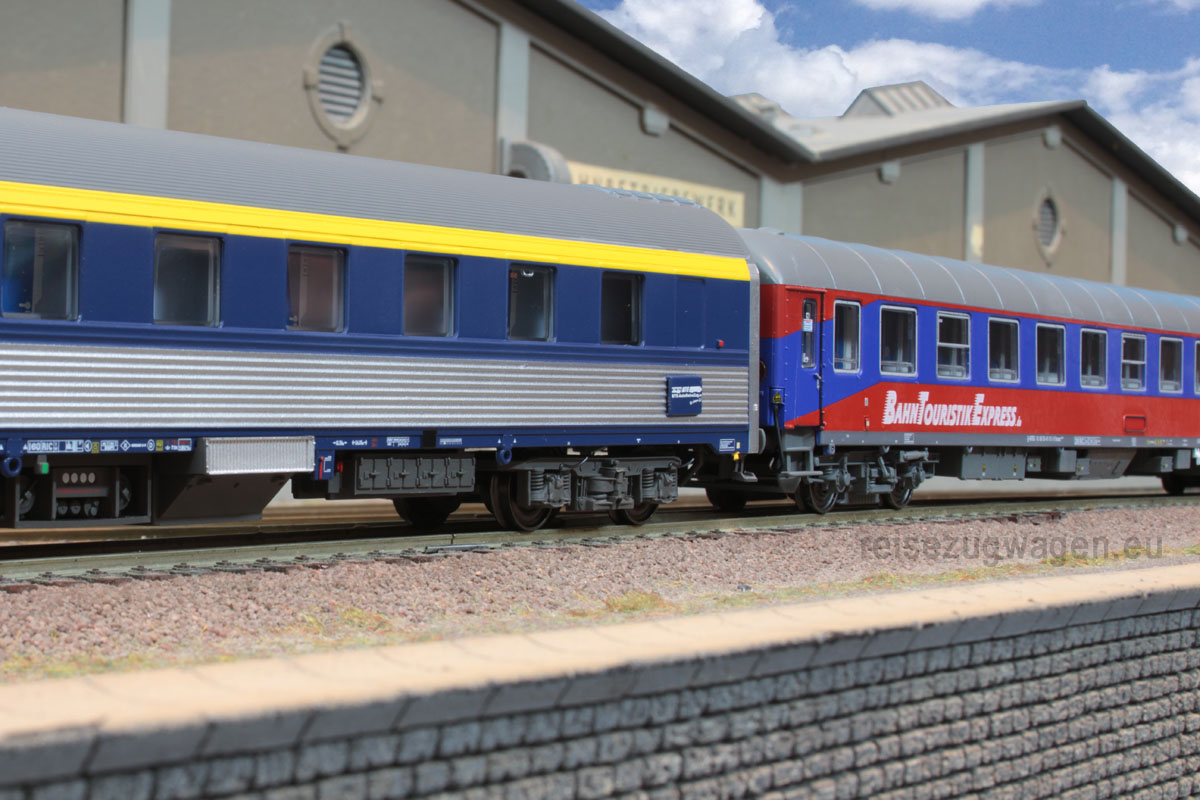 Reisezugwagen im Modell und Vorbild