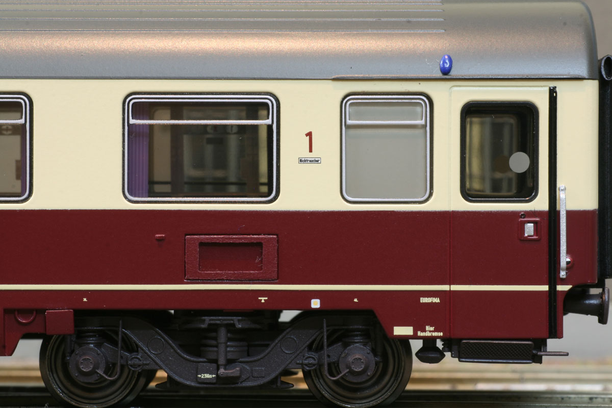 LS 46174 Avmz 207 (Typ Eurofima) der DB Ep IVa